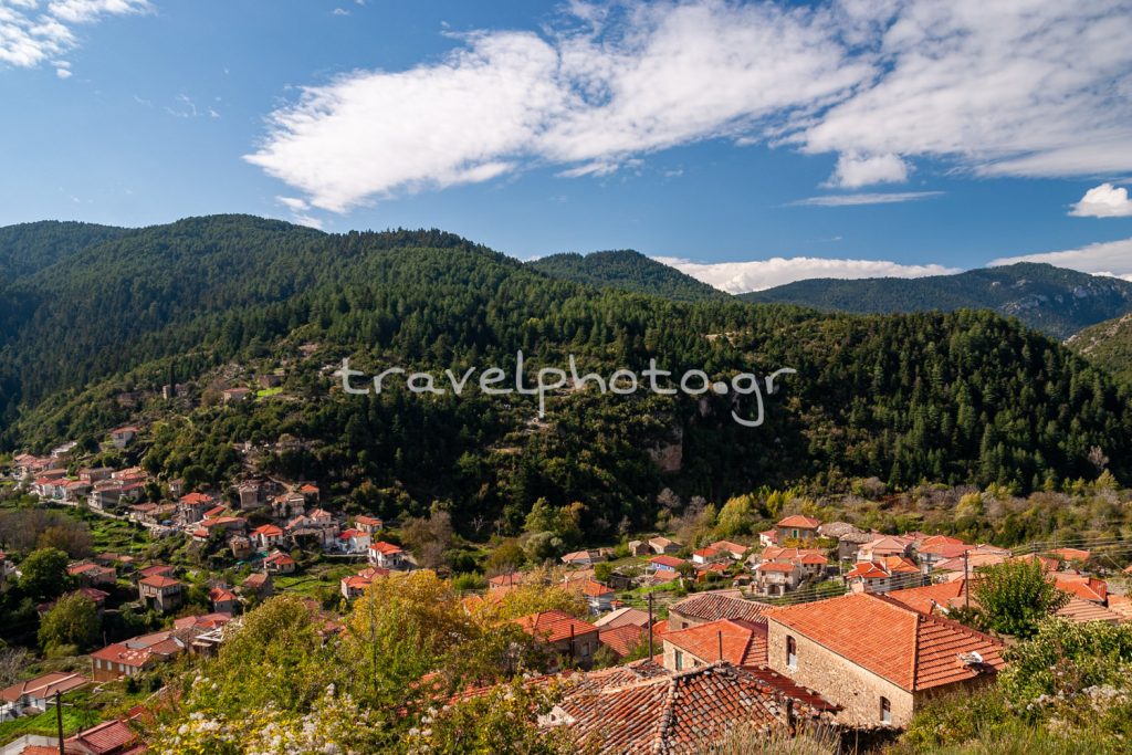 Στα Τζίτζινα (Πολύδροσο) Λακωνίας στον Πάρνωνα